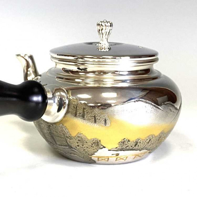 No.obg-n529, silver teapot with mountain landscape pattern, Mitsunori ...