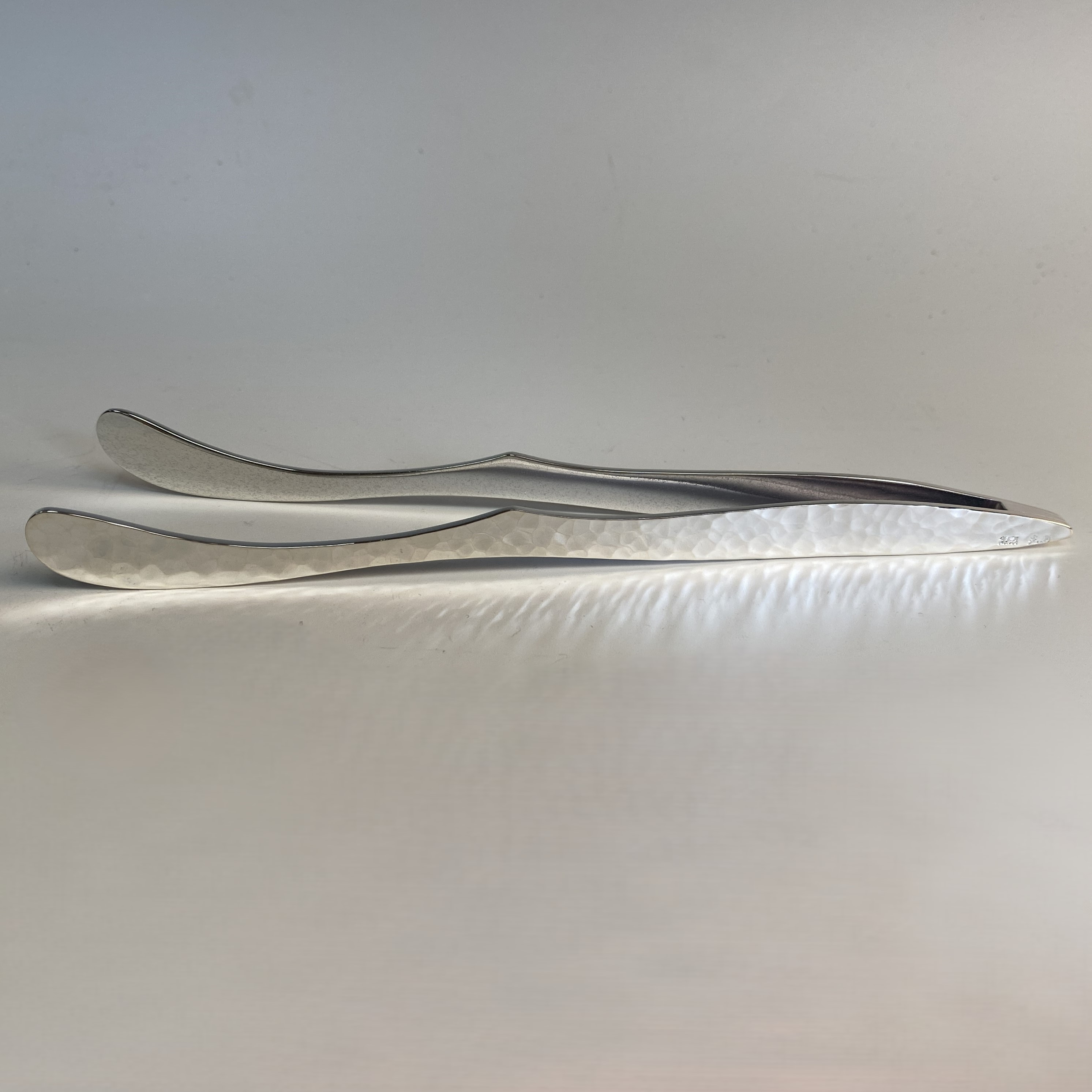 No.obg-n708, silver tea tongs, beaten pattern, Mitsunori Oobuchi